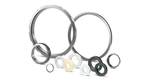 Ceramic components for industrial pumps